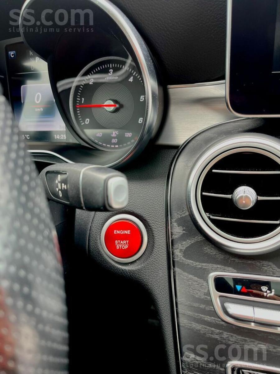 Черный Мерседес Ц 220 2015 в Рига, объемом двигателя 2.20 л и пробегом 119 тыс. км за 19990 €, фото 7 на AUTOMOTO.COM.LV
