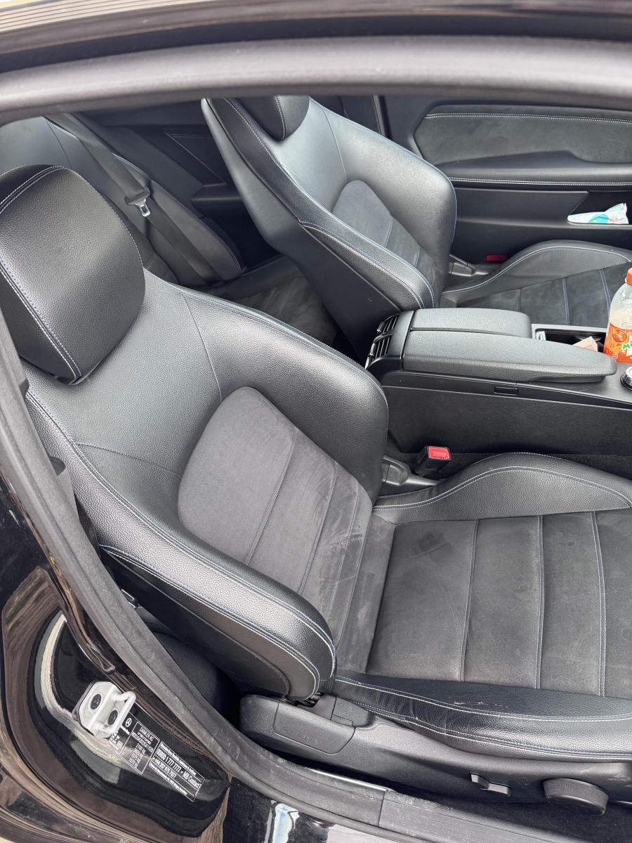 Black Mercedes-Benz c-220 2015 in Balvi, with an engine capacity of 2.20 L and mileage of 152 thousand km for 4000 €, photo 11 on AUTOMOTO.COM.LV