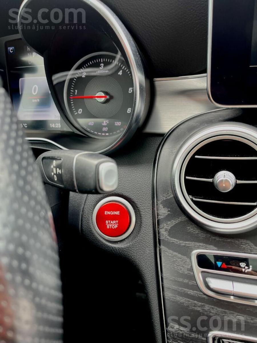 Melns Mercedes-Benz c-220 2016 Rīga, ar dzinēja tilpumu 2.20 L un nobraukumu 118 tūkst. km par 22500 €, foto 14 vietnē AUTOMOTO.COM.LV