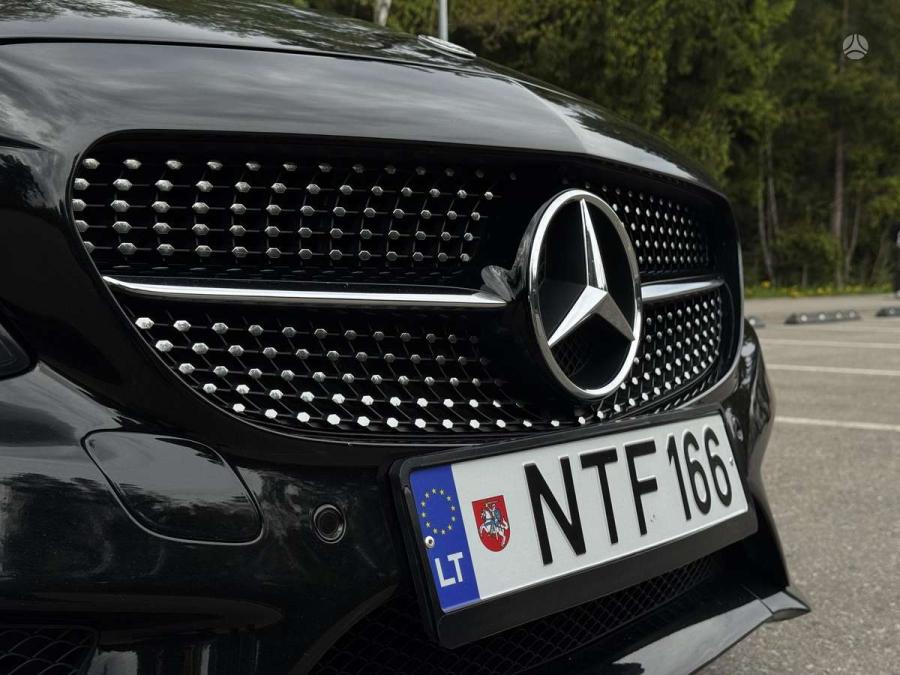 Black Mercedes-Benz c-220 2016 in Klaipeda, with an engine capacity of 2.14 L and mileage of 210 thousand km for 19900 €, photo 23 on AUTOMOTO.COM.LV