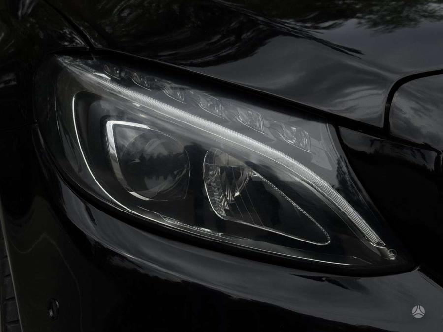 Black Mercedes-Benz c-220 2016 in Klaipeda, with an engine capacity of 2.14 L and mileage of 210 thousand km for 19900 €, photo 25 on AUTOMOTO.COM.LV