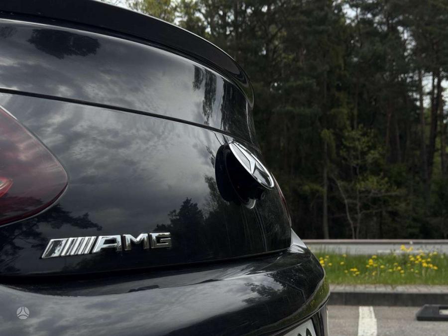 Black Mercedes-Benz c-220 2016 in Klaipeda, with an engine capacity of 2.14 L and mileage of 210 thousand km for 19900 €, photo 30 on AUTOMOTO.COM.LV