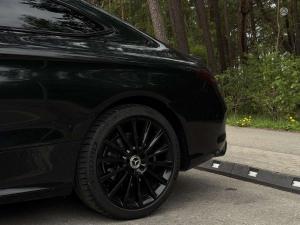 Black Mercedes-Benz c-220 2016 in Klaipeda, with an engine capacity of 2.14 L and mileage of 210 thousand km for 19900 €, photo 31 on AUTOMOTO.COM.LV