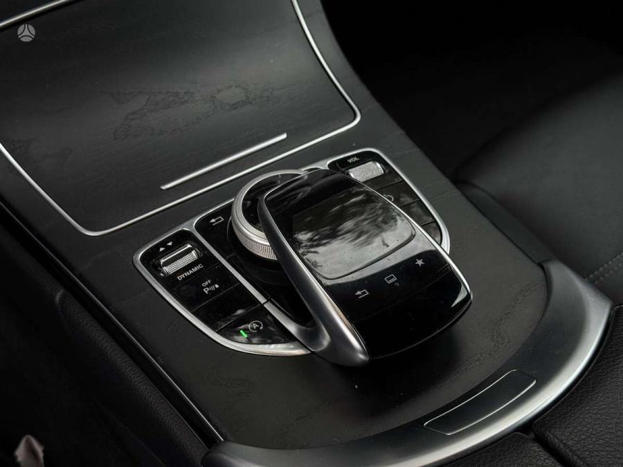 Black Mercedes-Benz c-220 2016 in Klaipeda, with an engine capacity of 2.14 L and mileage of 210 thousand km for 19900 €, photo 47 on AUTOMOTO.COM.LV