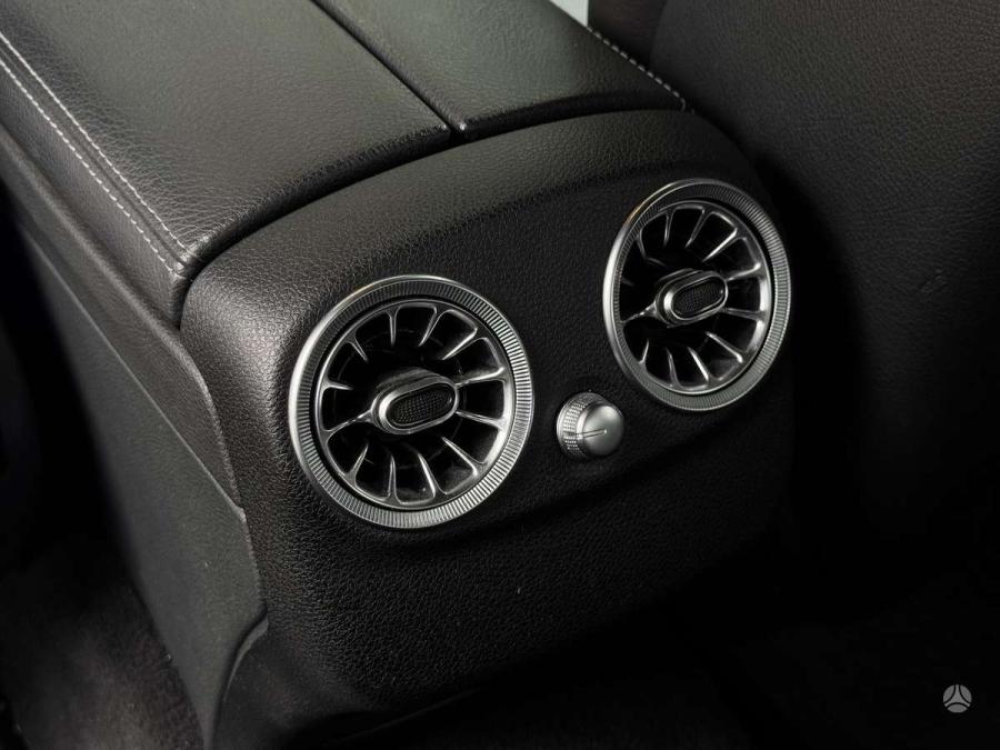 Black Mercedes-Benz c-220 2016 in Klaipeda, with an engine capacity of 2.14 L and mileage of 210 thousand km for 19900 €, photo 49 on AUTOMOTO.COM.LV