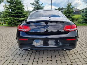 Black Mercedes-Benz c-220 2017 in Alytus, with an engine capacity of 2.20 L and mileage of 226 thousand km for 16900 €, photo 8 on AUTOMOTO.COM.LV