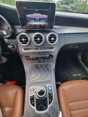 Black Mercedes-Benz c-220 2017 in Alytus, with an engine capacity of 2.20 L and mileage of 226 thousand km for 16900 €, photo 19 on AUTOMOTO.COM.LV