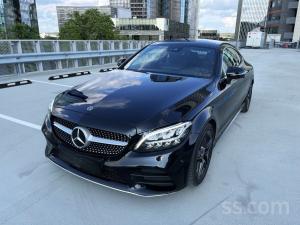 Black Mercedes-Benz c-220 2018 in Vilnius, with an engine capacity of 2.00 L and mileage of 306 thousand km for 19999 €, photo 9 on AUTOMOTO.COM.LV