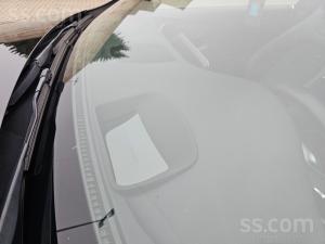 Black Mercedes-Benz c-220 2018 in Vilnius, with an engine capacity of 2.00 L and mileage of 306 thousand km for 19999 €, photo 15 on AUTOMOTO.COM.LV