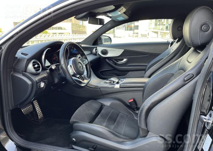 Black Mercedes-Benz c-220 2018 in Vilnius, with an engine capacity of 2.00 L and mileage of 306 thousand km for 19999 €, photo 17 on AUTOMOTO.COM.LV