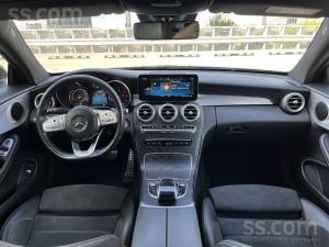 Black Mercedes-Benz c-220 2018 in Vilnius, with an engine capacity of 2.00 L and mileage of 306 thousand km for 19999 €, photo 18 on AUTOMOTO.COM.LV