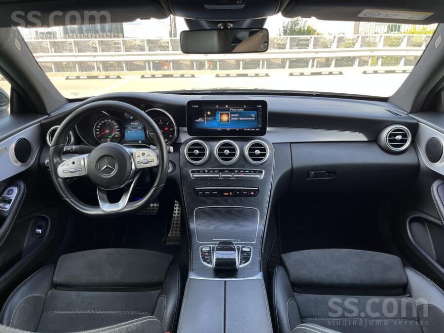Black Mercedes-Benz c-220 2018 in Vilnius, with an engine capacity of 2.00 L and mileage of 306 thousand km for 19999 €, photo 18 on AUTOMOTO.COM.LV
