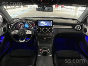Black Mercedes-Benz c-220 2018 in Vilnius, with an engine capacity of 2.00 L and mileage of 306 thousand km for 19999 €, photo 23 on AUTOMOTO.COM.LV