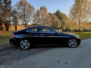 Black Mercedes-Benz c-220 2018 in Vilnius, with an engine capacity of 2.00 L and mileage of 307 thousand km for 19000 €, photo 11 on AUTOMOTO.COM.LV