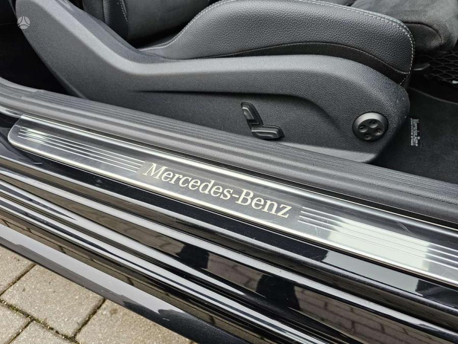 Black Mercedes-Benz c-220 2018 in Vilnius, with an engine capacity of 2.00 L and mileage of 307 thousand km for 19000 €, photo 18 on AUTOMOTO.COM.LV