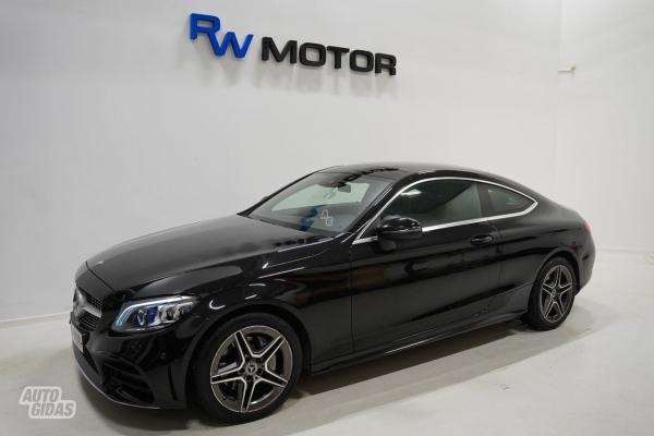 Melns Mercedes-Benz c-220 2021 Kauņa, ar dzinēja tilpumu 0.00 L un nobraukumu 69 tūkst. km par 36480 €, foto 1 vietnē AUTOMOTO.COM.LV