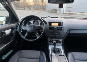 Black Mercedes-Benz c-220 2009 in Vilnius, with an engine capacity of 2.10 L and mileage of 390 thousand km for 3200 €, photo 20 on AUTOMOTO.COM.LV