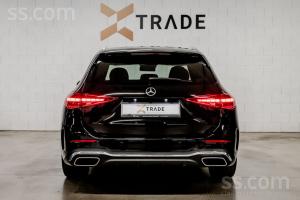 Black Mercedes-Benz c-220 2022 in Tallinn, with an engine capacity of 2.00 L and mileage of 260 thousand km for 19990 €, photo 5 on AUTOMOTO.COM.LV