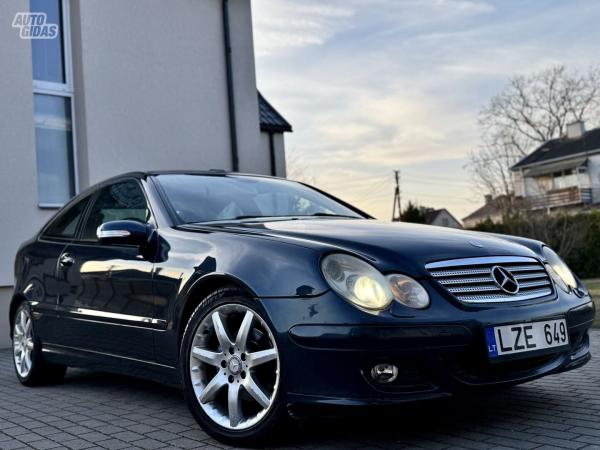 Melns Mercedes-Benz c-220 2005 Kauņa, ar dzinēja tilpumu 2.20 L un nobraukumu 292 tūkst. km par 2850 €, foto 1 vietnē AUTOMOTO.COM.LV