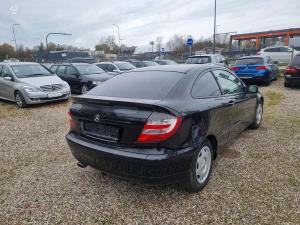 Melns Mercedes-Benz c-220 2007 Kauņa, ar dzinēja tilpumu 2.20 L un nobraukumu 300 tūkst. km par 1850 €, foto 2 vietnē AUTOMOTO.COM.LV