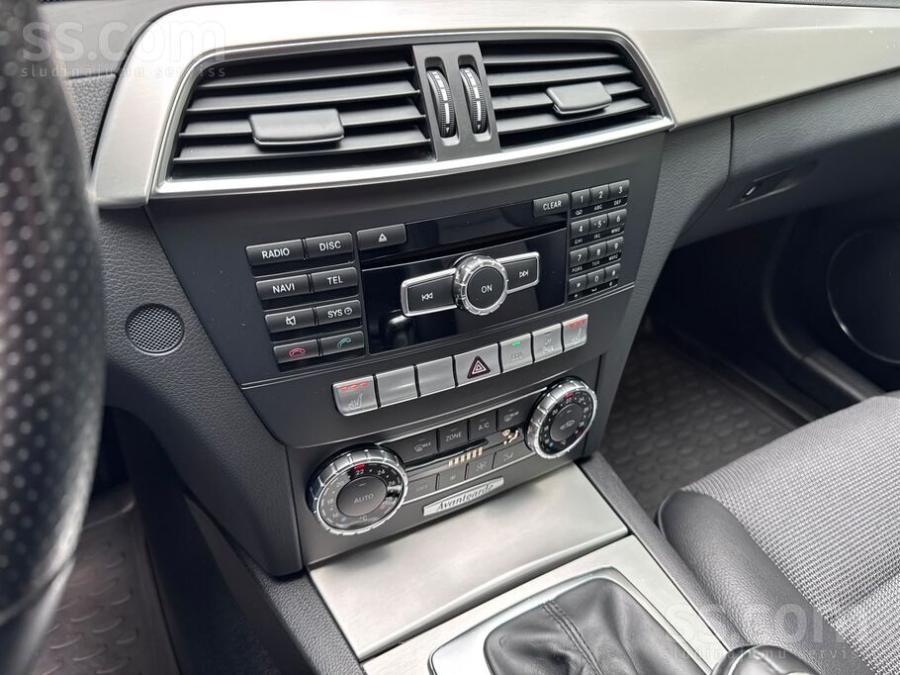 Melns Mercedes-Benz c-220 2013 Jūrmala, ar dzinēja tilpumu 2.20 L un nobraukumu 340 tūkst. km par 6990 €, foto 18 vietnē AUTOMOTO.COM.LV