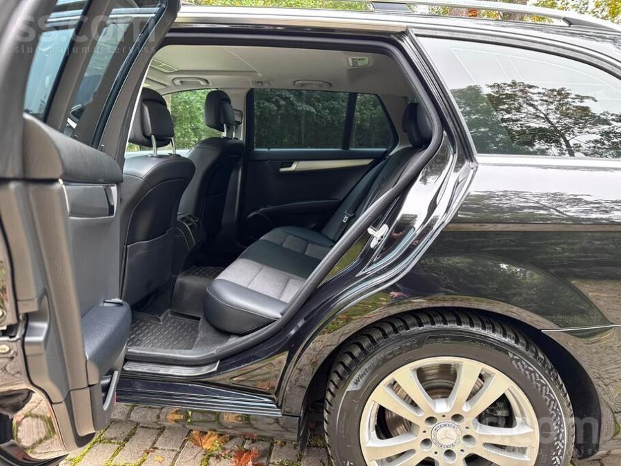 Melns Mercedes-Benz c-220 2013 Jūrmala, ar dzinēja tilpumu 2.20 L un nobraukumu 340 tūkst. km par 6990 €, foto 22 vietnē AUTOMOTO.COM.LV