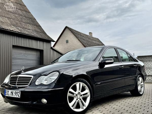 Melns Mercedes-Benz c-220 2004 Kauņa, ar dzinēja tilpumu 2.20 L un nobraukumu 252 tūkst. km par 2450 €, foto 5 vietnē AUTOMOTO.COM.LV