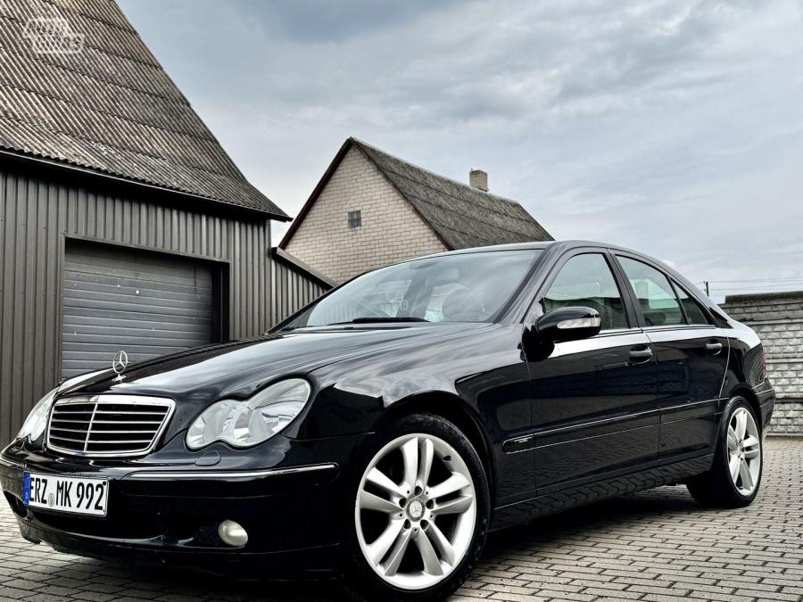 Melns Mercedes-Benz c-220 2004 Kauņa, ar dzinēja tilpumu 2.20 L un nobraukumu 252 tūkst. km par 2450 €, foto 6 vietnē AUTOMOTO.COM.LV