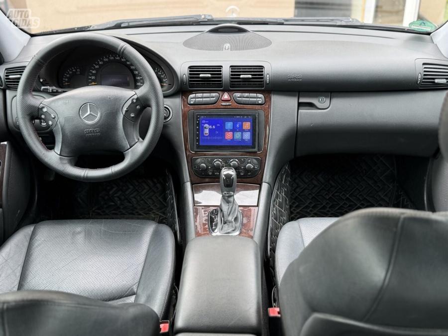 Melns Mercedes-Benz c-220 2004 Kauņa, ar dzinēja tilpumu 2.20 L un nobraukumu 252 tūkst. km par 2450 €, foto 8 vietnē AUTOMOTO.COM.LV