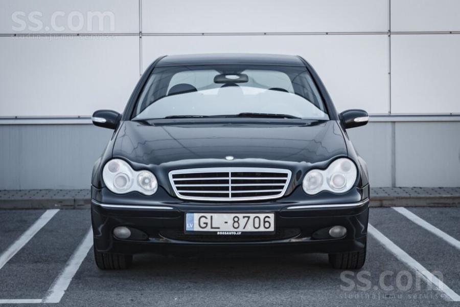 Melns Mercedes-Benz c-220 2005 Rīga, ar dzinēja tilpumu 2.20 L un nobraukumu 0 tūkst. km par 2995 €, foto 2 vietnē AUTOMOTO.COM.LV