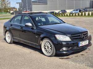 Melns Mercedes-Benz c-220 2007 Liepāja, ar dzinēja tilpumu 2.20 L un nobraukumu 337 tūkst. km par 7650 €, foto 7 vietnē AUTOMOTO.COM.LV