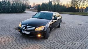 Black Mercedes-Benz c-220 2007 in Jekabpils, with an engine capacity of 2.20 L and mileage of 242 thousand km for 4300 €, photo  on AUTOMOTO.COM.LV