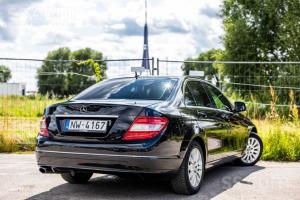 Черный Мерседес Ц 220 2007 в Рига, объемом двигателя 2.20 л и пробегом 355 тыс. км за 4990 €, фото 8 на AUTOMOTO.COM.LV