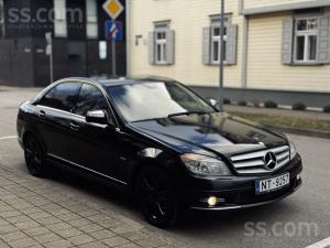 Black Mercedes-Benz c-220 2008 in Riga, with an engine capacity of 2.20 L and mileage of 0 thousand km for 4500 €, photo 3 on AUTOMOTO.COM.LV