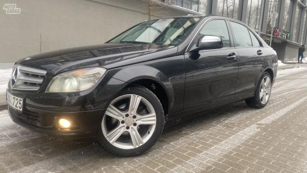 Black Mercedes-Benz c-220 2008 in Vilnius, with an engine capacity of 2.10 L and mileage of 300 thousand km for 3700 €, photo 3 on AUTOMOTO.COM.LV