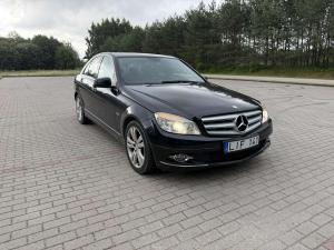 Black Mercedes-Benz c-220 2008 in Taurage, with an engine capacity of 2.15 L and mileage of 285 thousand km for 3600 €, photo  on AUTOMOTO.COM.LV