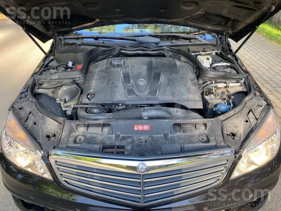 Black Mercedes-Benz c-220 2008 in Riga, with an engine capacity of 2.20 L and mileage of 328 thousand km for 4850 €, photo 13 on AUTOMOTO.COM.LV