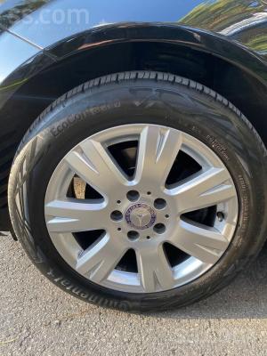 Black Mercedes-Benz c-220 2008 in Riga, with an engine capacity of 2.20 L and mileage of 328 thousand km for 4850 €, photo 14 on AUTOMOTO.COM.LV