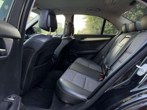 Melns Mercedes-Benz c-220 2008 Kauņa, ar dzinēja tilpumu 2.15 L un nobraukumu 396 tūkst. km par 4950 €, foto 12 vietnē AUTOMOTO.COM.LV