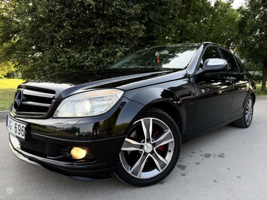 Melns Mercedes-Benz c-220 2008 Kauņa, ar dzinēja tilpumu 2.15 L un nobraukumu 396 tūkst. km par 4950 €, foto 14 vietnē AUTOMOTO.COM.LV