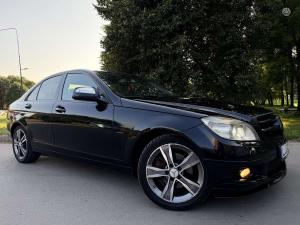 Melns Mercedes-Benz c-220 2008 Kauņa, ar dzinēja tilpumu 2.15 L un nobraukumu 396 tūkst. km par 4950 €, foto 15 vietnē AUTOMOTO.COM.LV