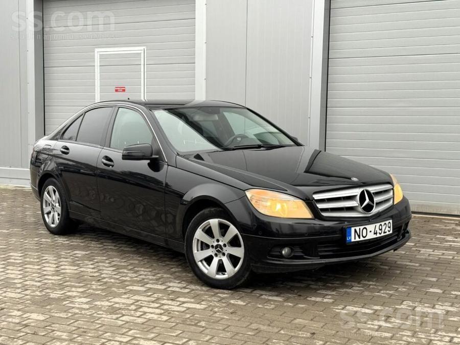 Melns Mercedes-Benz c-220 2009 Rīga, ar dzinēja tilpumu 2.10 L un nobraukumu 282 tūkst. km par 5200 €, foto 2 vietnē AUTOMOTO.COM.LV