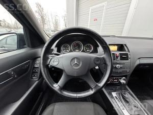 Melns Mercedes-Benz c-220 2009 Rīga, ar dzinēja tilpumu 2.10 L un nobraukumu 282 tūkst. km par 5200 €, foto 7 vietnē AUTOMOTO.COM.LV