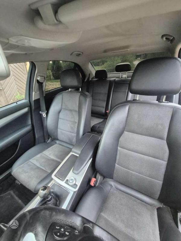 Melns Mercedes-Benz c-220 2009 Šauļi, ar dzinēja tilpumu 2.15 L un nobraukumu 361 tūkst. km par 2650 €, foto 6 vietnē AUTOMOTO.COM.LV
