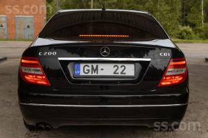 Black Mercedes-Benz c-220 2011 in Aluksne, with an engine capacity of 2.20 L and mileage of 316 thousand km for 6900 €, photo 8 on AUTOMOTO.COM.LV