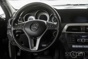 Black Mercedes-Benz c-220 2011 in Aluksne, with an engine capacity of 2.20 L and mileage of 316 thousand km for 6900 €, photo 12 on AUTOMOTO.COM.LV