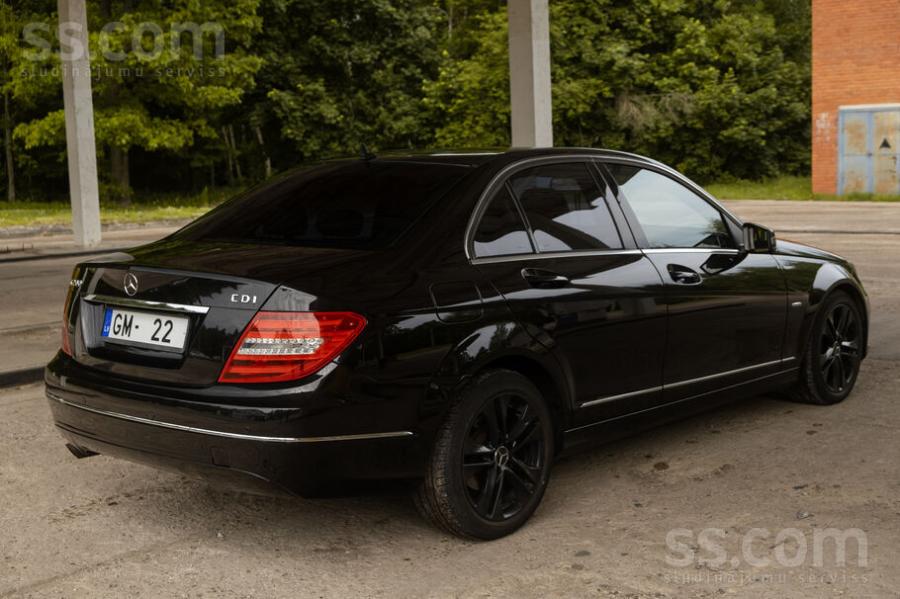 Black Mercedes-Benz c-220 2011 in Aluksne, with an engine capacity of 2.20 L and mileage of 316 thousand km for 6700 €, photo 12 on AUTOMOTO.COM.LV