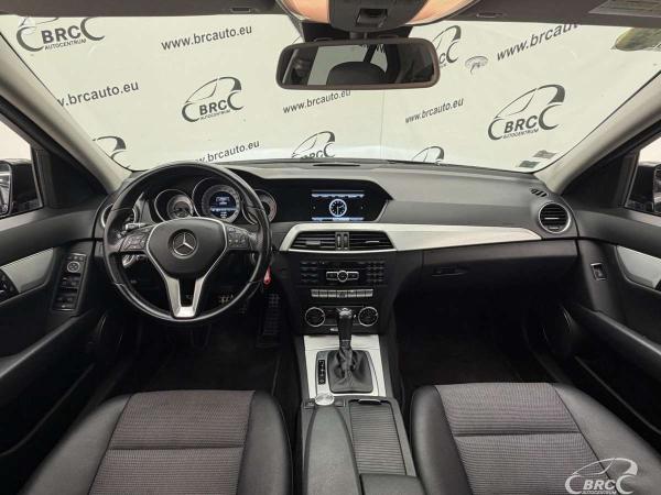 Melns Mercedes-Benz c-220 2012 Viļņa, ar dzinēja tilpumu 2.14 L un nobraukumu 225 tūkst. km par 5900 €, foto 4 vietnē AUTOMOTO.COM.LV