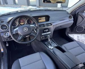 Melns Mercedes-Benz c-220 2012 Kauņa, ar dzinēja tilpumu 2.00 L un nobraukumu 255 tūkst. km par 6499 €, foto 7 vietnē AUTOMOTO.COM.LV