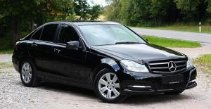 Melns Mercedes-Benz c-220 2012 Kretinga, ar dzinēja tilpumu 2.14 L un nobraukumu 330 tūkst. km par 5999 €, foto 3 vietnē AUTOMOTO.COM.LV